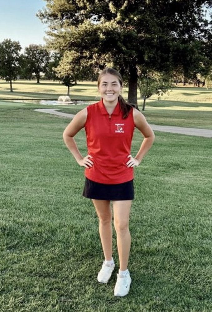 Avry Hodson competes in golf at state - Webb City Sentinel